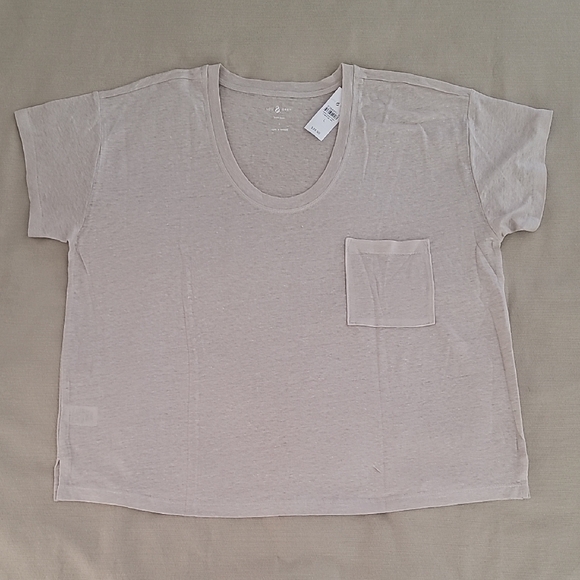Lou & Grey | Tops | Lou Grey Linen Pocket Tee | Poshmark